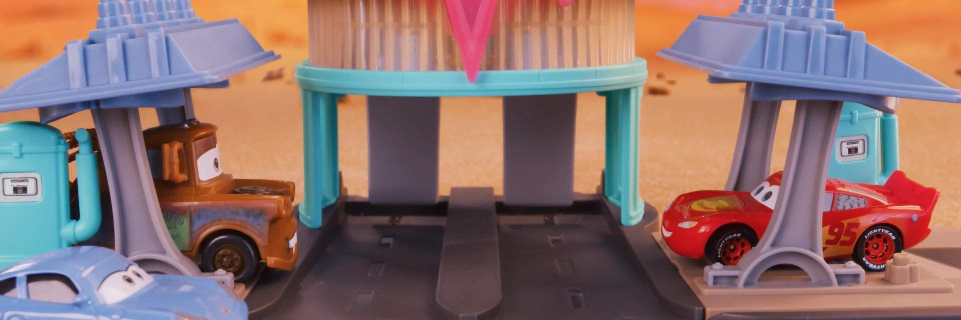 Cars Radiator Springs - MAKE